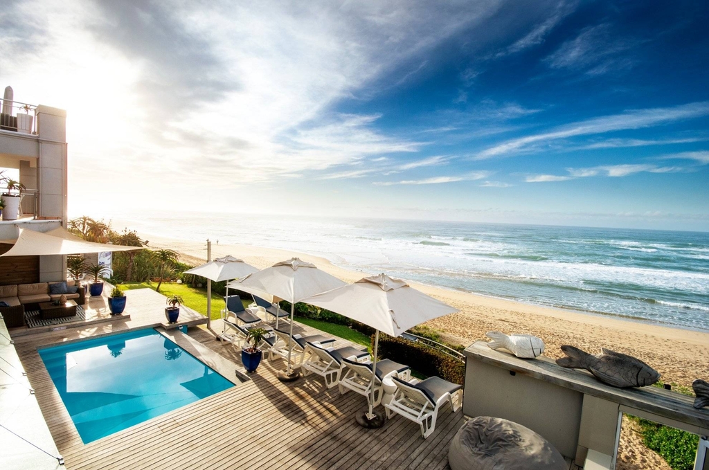 5 Star Seaside Accommodation on Wilderness Beach Garden Route South ...